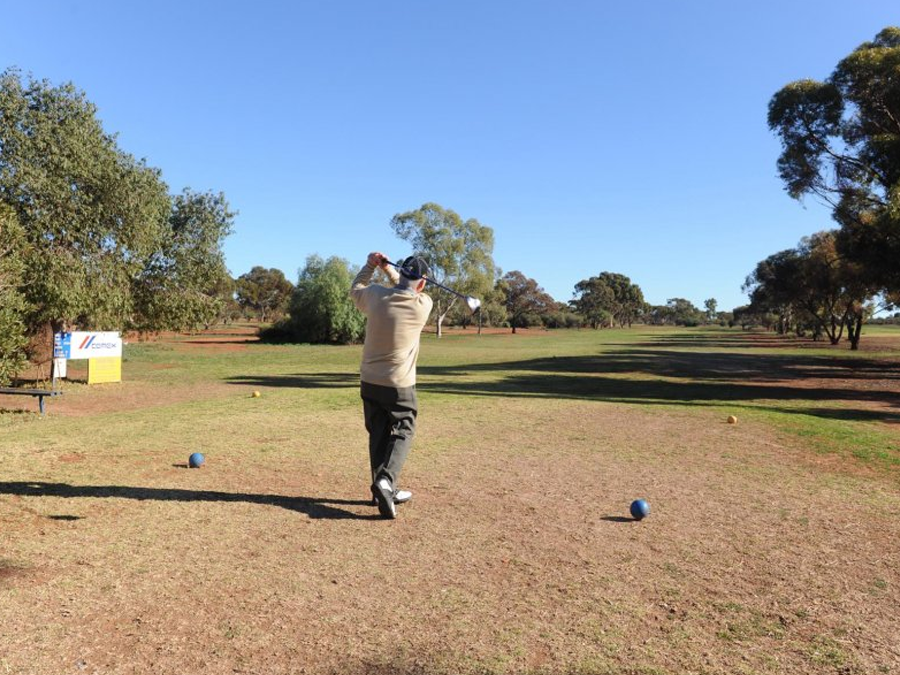 Denial Bay - Nullarbor Links: The World's Longest Golf Course